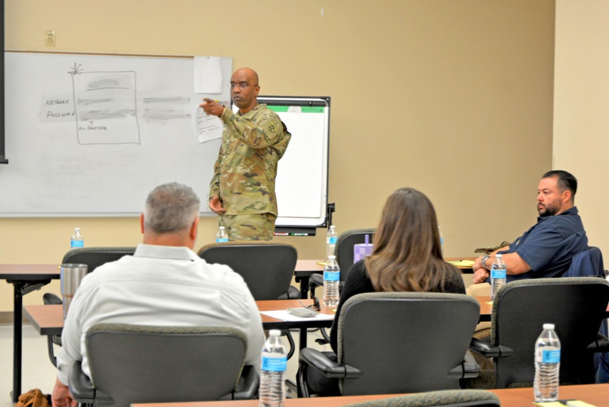 New acquisition leadership course equips White Sands Missile Range ...